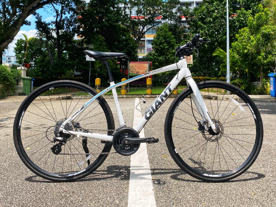 GIANT ESCAPE SL 2 SL2 Shimano Altus Tourney 24-speed Hydraulic Disc ...