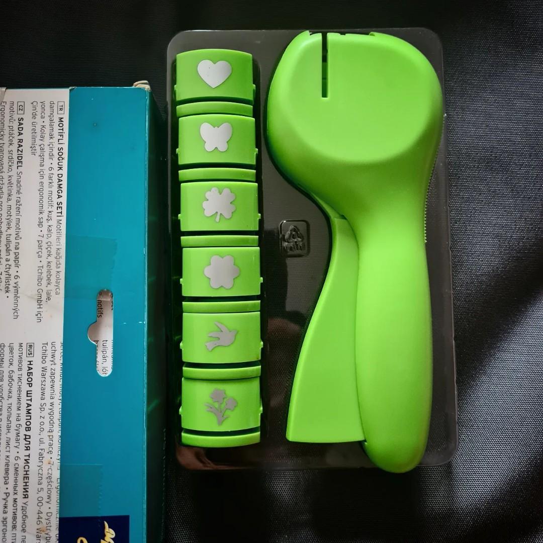 Hand held embossing set, Hobbies & Toys, Stationery & Craft, Craft ...