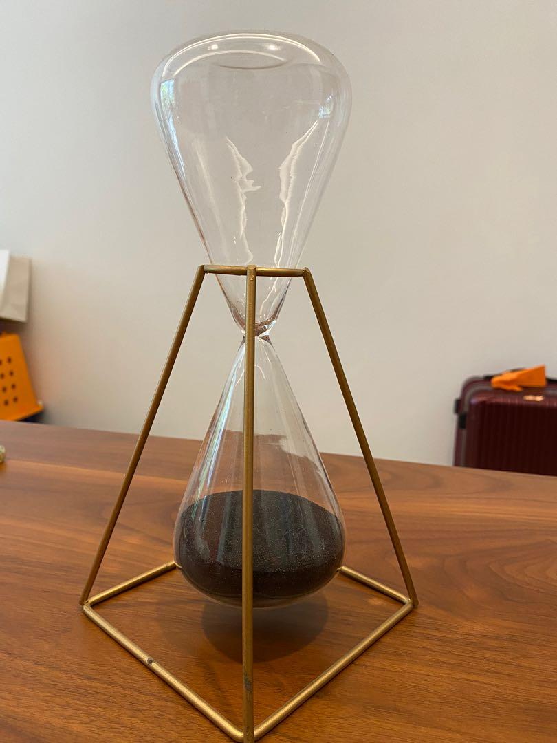 Hooga Hourglass, Furniture & Home Living, Home Decor, Vases ...