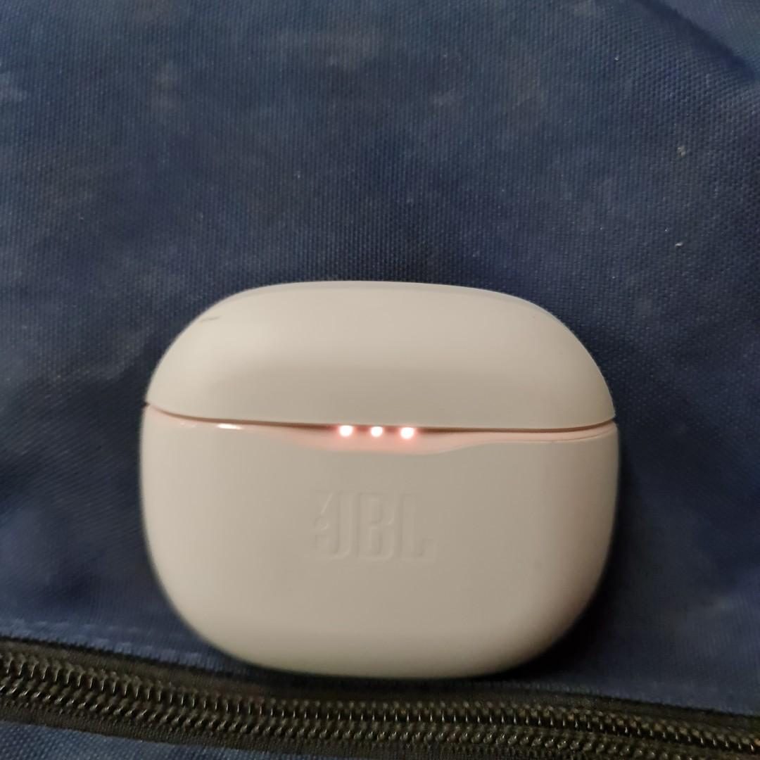 Jbl Tune Tws True Wireless Audio Earphones On Carousell