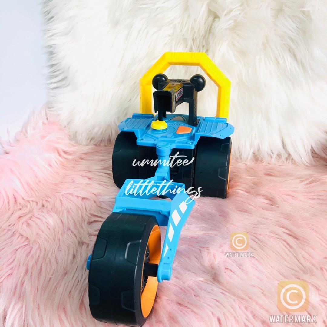 MATCHBOX TREASURE TRACKER METAL DETECTOR TRUCK, Hobbies & Toys, Toys ...