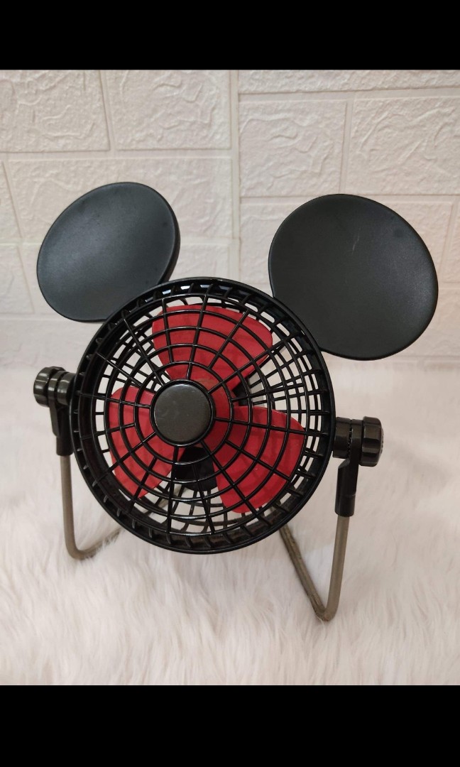Mini Mickey Desk Fan (battery operated only), Hobbies & Toys, Toys ...