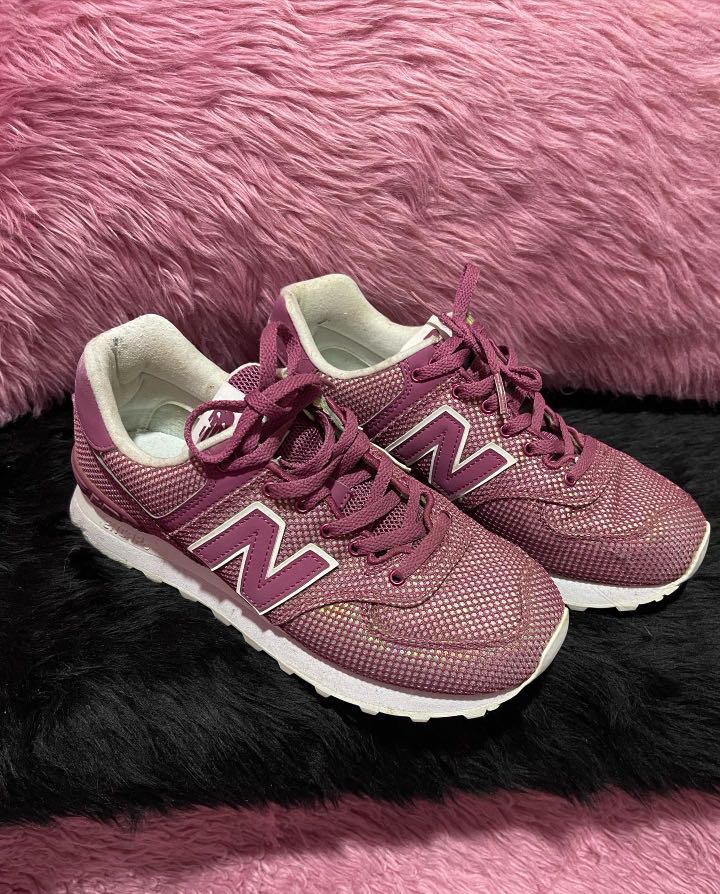New Balance 7, Women's Fashion, Footwear, Sneakers on Carousell