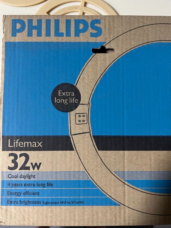 Philips Lifemax 32w Cool Daylight, Furniture & Home Living, Lighting ...