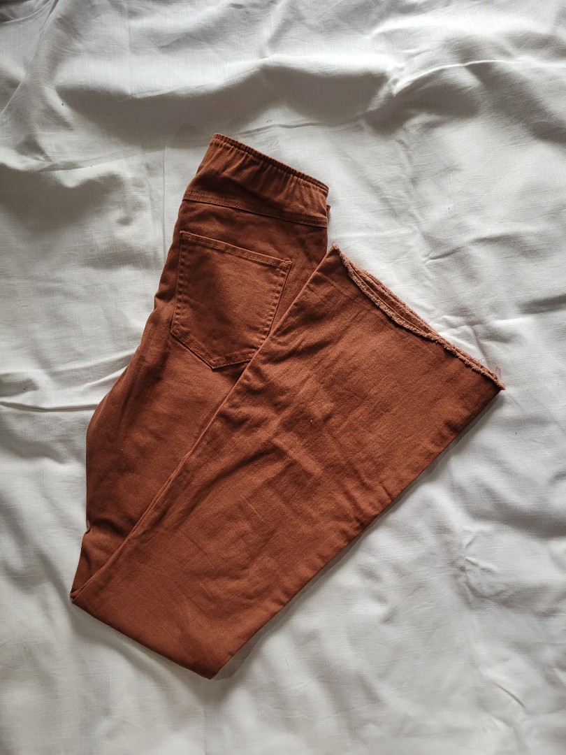 Rust Flared Jeans, Women's Fashion, Bottoms, Jeans on Carousell