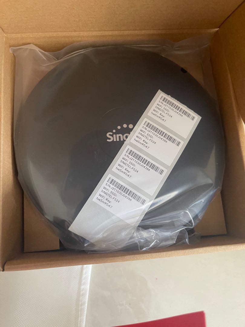 SingNet mesh Wi-Fi expander, Computers & Tech, Parts & Accessories ...