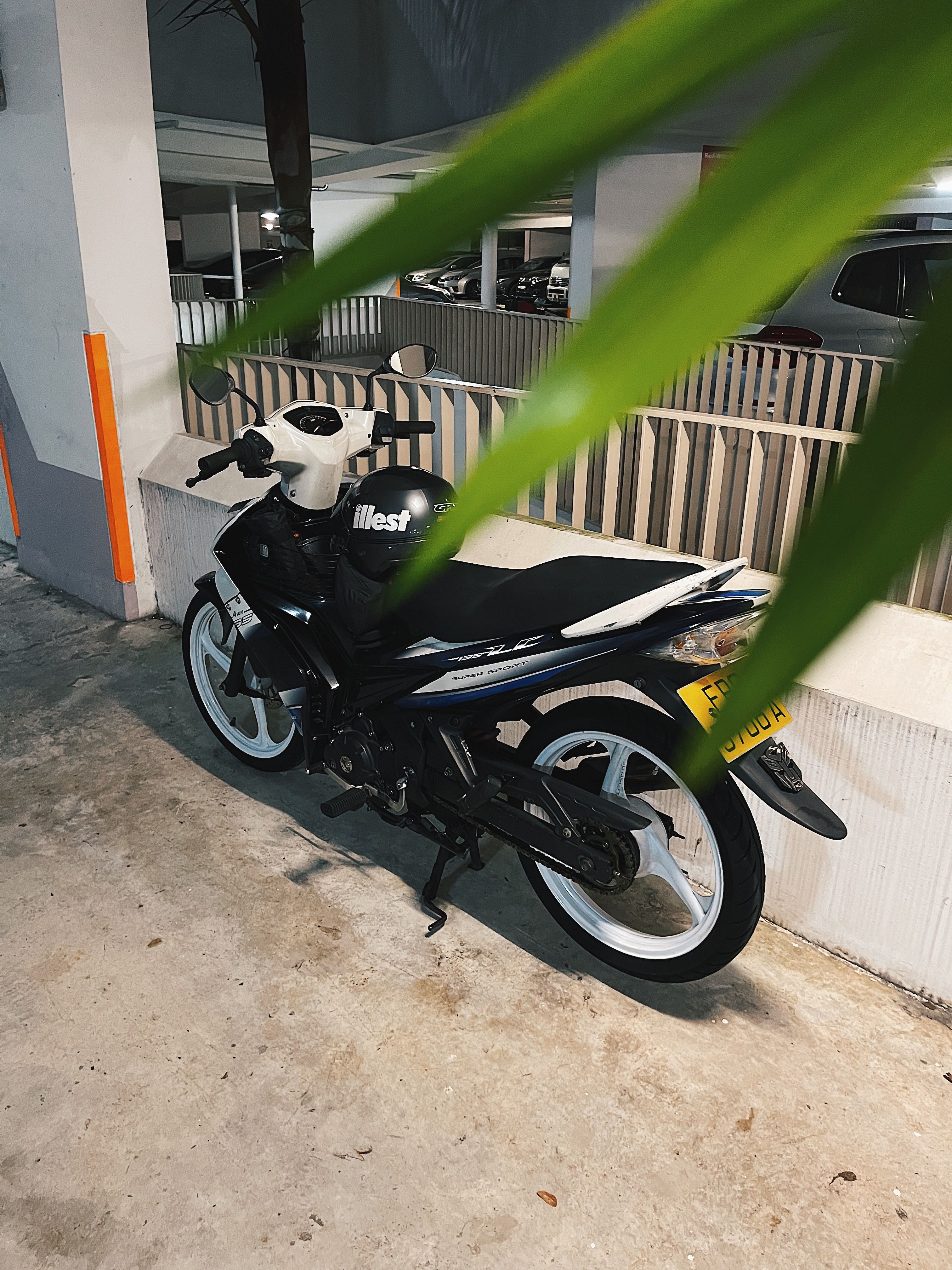 Spark 135 LC, Motorcycles, Motorcycles for Sale, Class 2B on Carousell