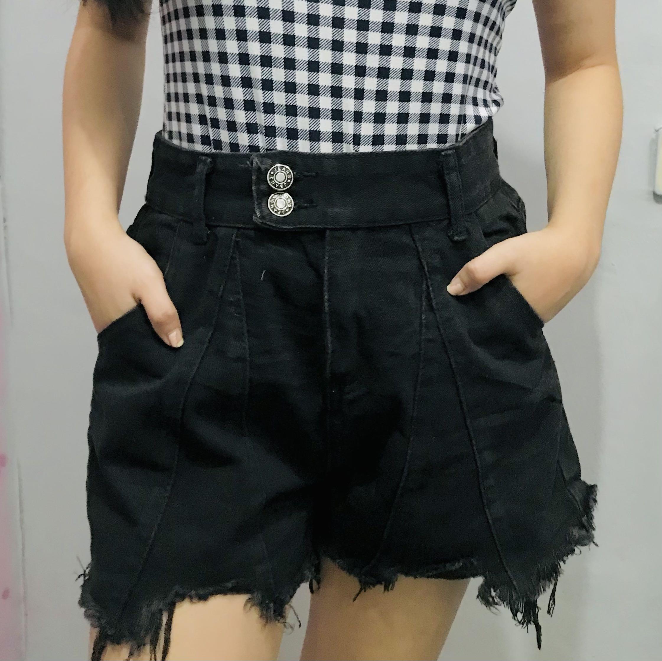 Tattered short TS04, Women's Fashion, Bottoms, Shorts on Carousell