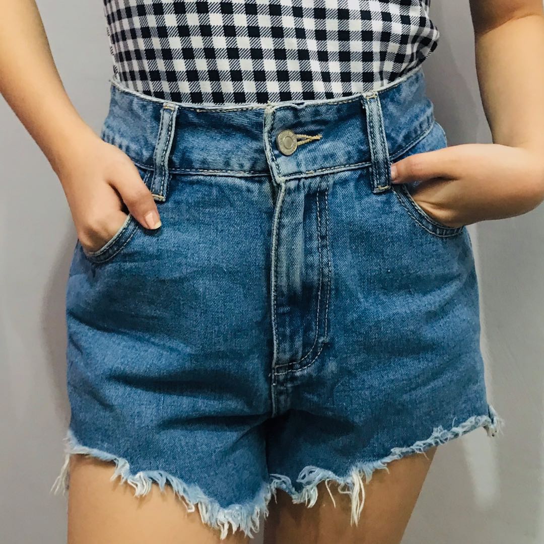 Tattered short TS05, Women's Fashion, Bottoms, Shorts on Carousell