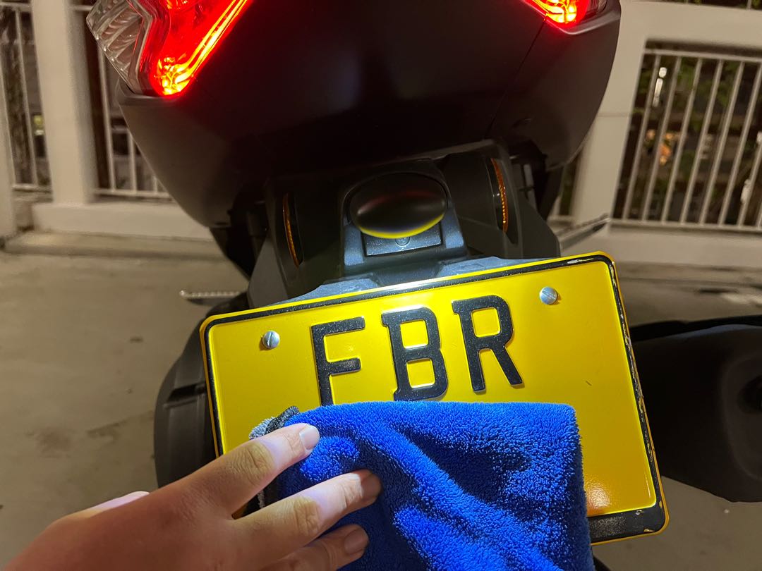 Yamaha Nmax Aerox number plate LED T10 light, Motorcycles, Motorcycle ...