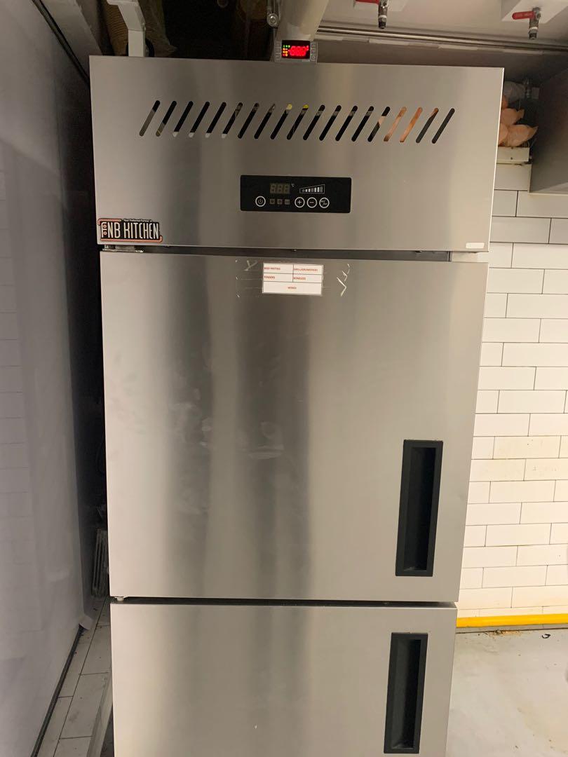 2 door upright chiller, Everything Else on Carousell