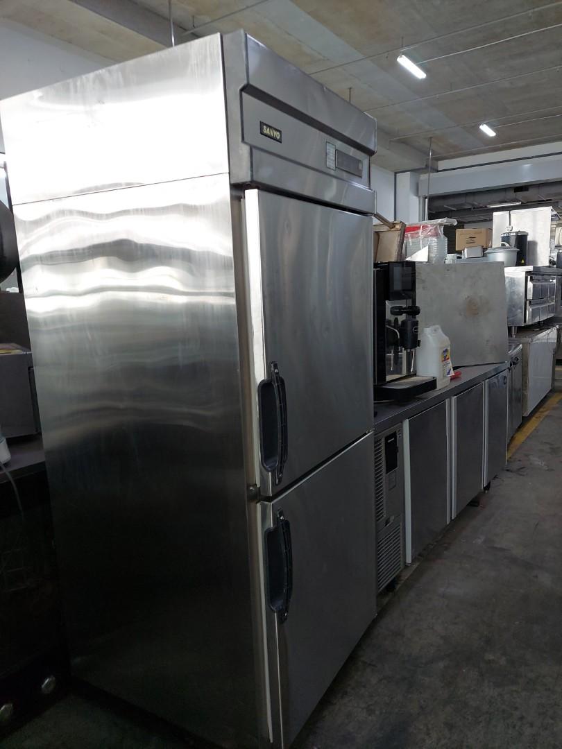 2 Door Upright Chiller, 750mm x 800mm x 1860mm, TV & Home Appliances ...