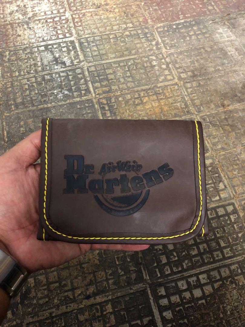 Dr. Martens Unisex Trifold Wallet(Leather), Men's Fashion, Watches ...