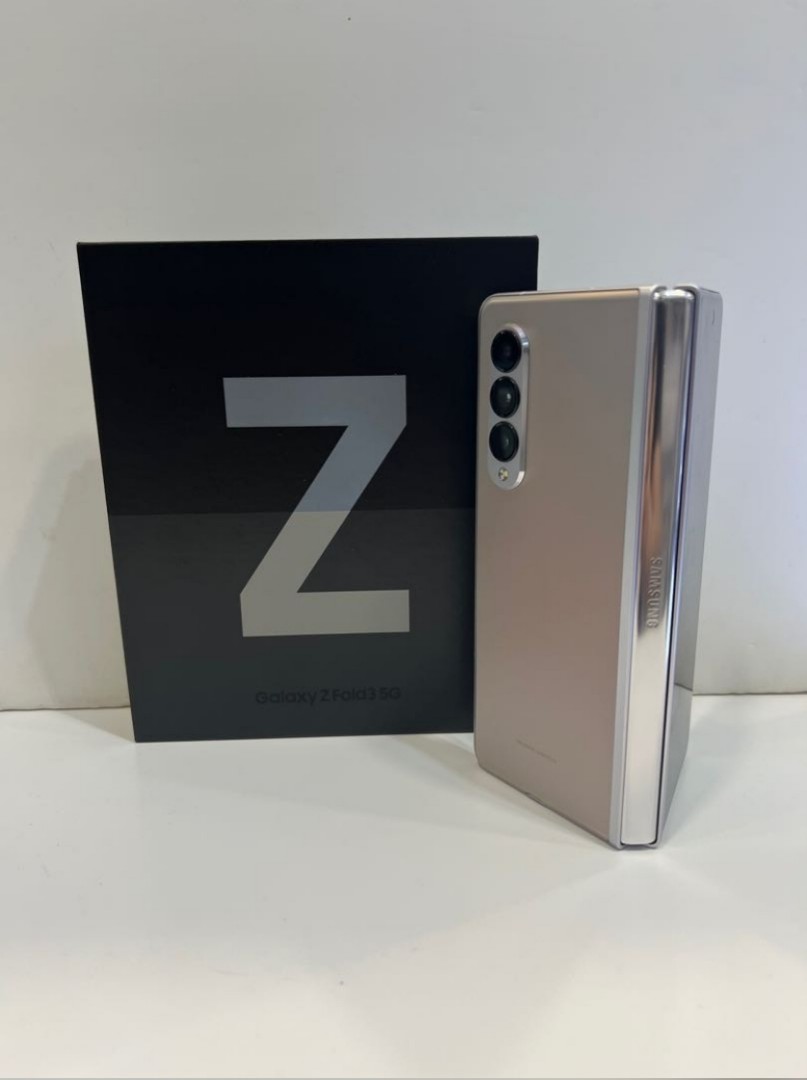 Fold 3 sliver 256GB, Mobile Phones & Gadgets, Mobile Phones, Android ...