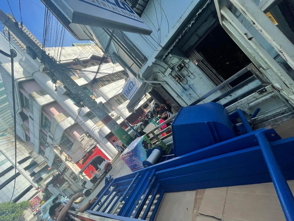 Heavy Duty Porta Lift, Commercial & Industrial, Industrial Equipment on ...