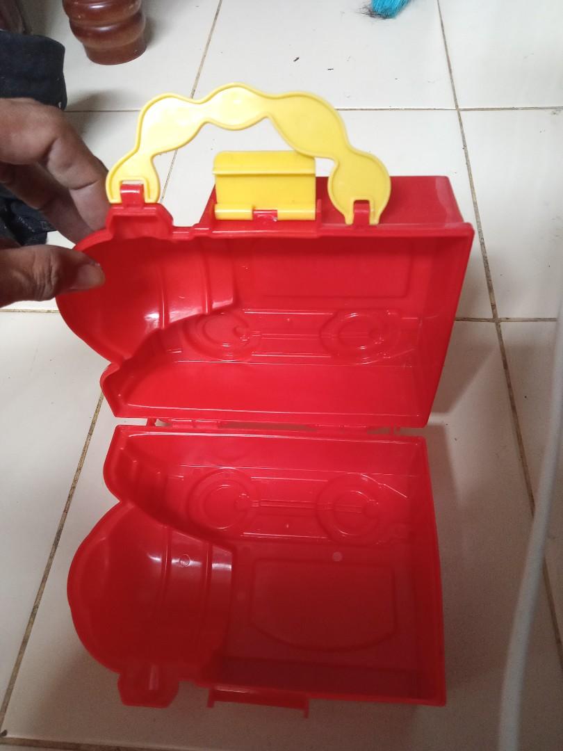 Jollibee Lunch Box, Hobbies & Toys, Memorabilia & Collectibles, Vintage ...