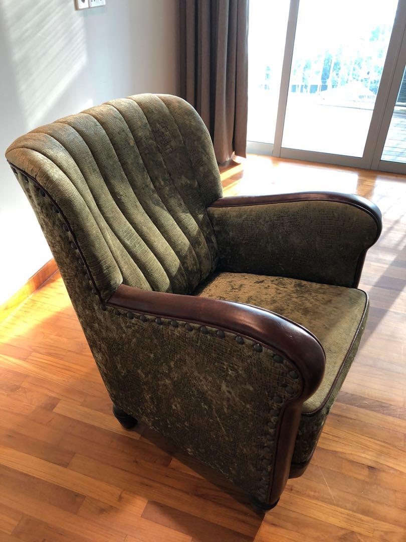 Logan Luxury Reading Chair/ Arm Chair, Furniture & Home Living ...
