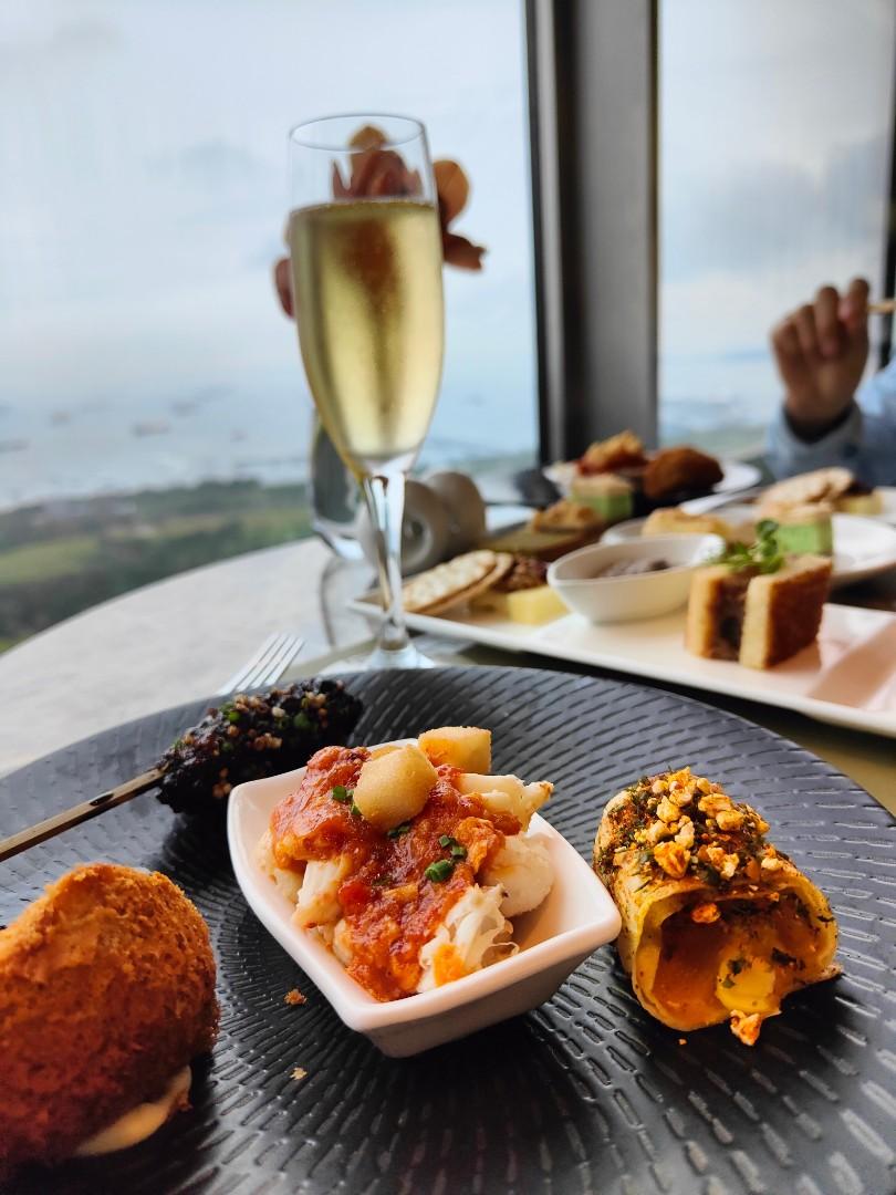 Mbs hotel room high tea cocktail breakfast buy one get one free club 55 ...