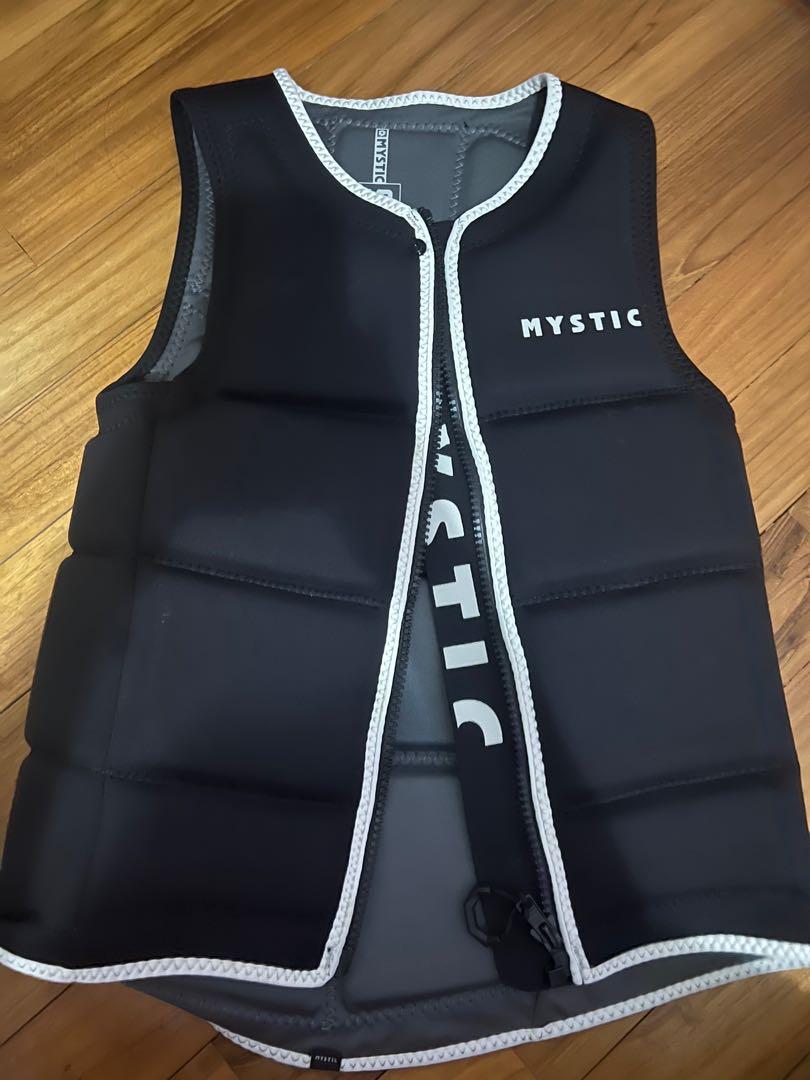 mystic black life jacket / vest, Sports Equipment, Other Sports ...