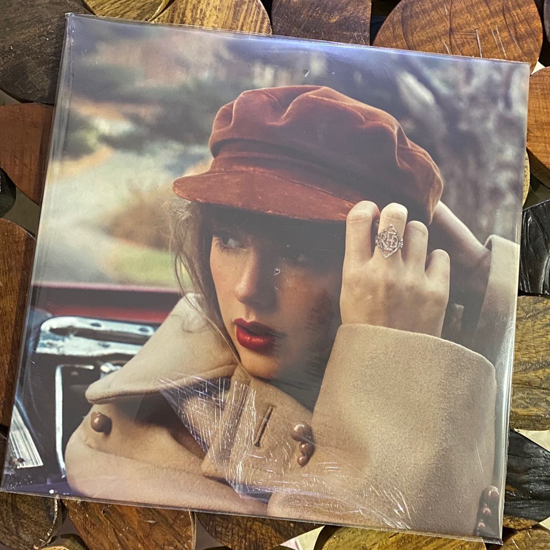 RedTV by Taylor Swift vinyl record, Hobbies & Toys, Music & Media ...