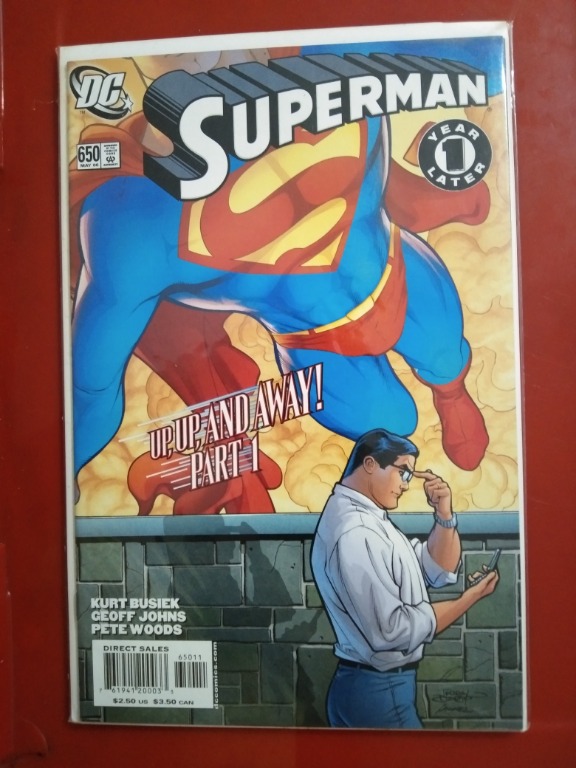 SUPERMAN, Hobbies & Toys, Books & Magazines, Comics & Manga on Carousell