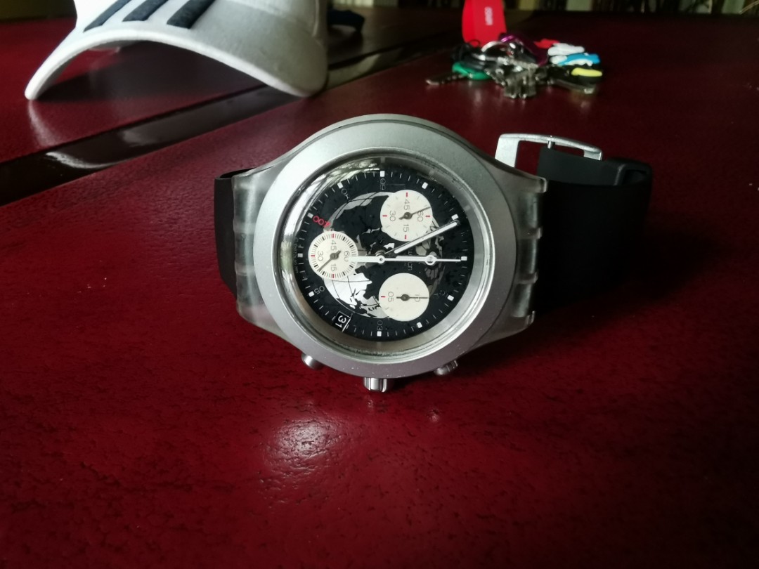 Swatch 007 James Bond, Men's Fashion, Watches & Accessories, Watches on ...