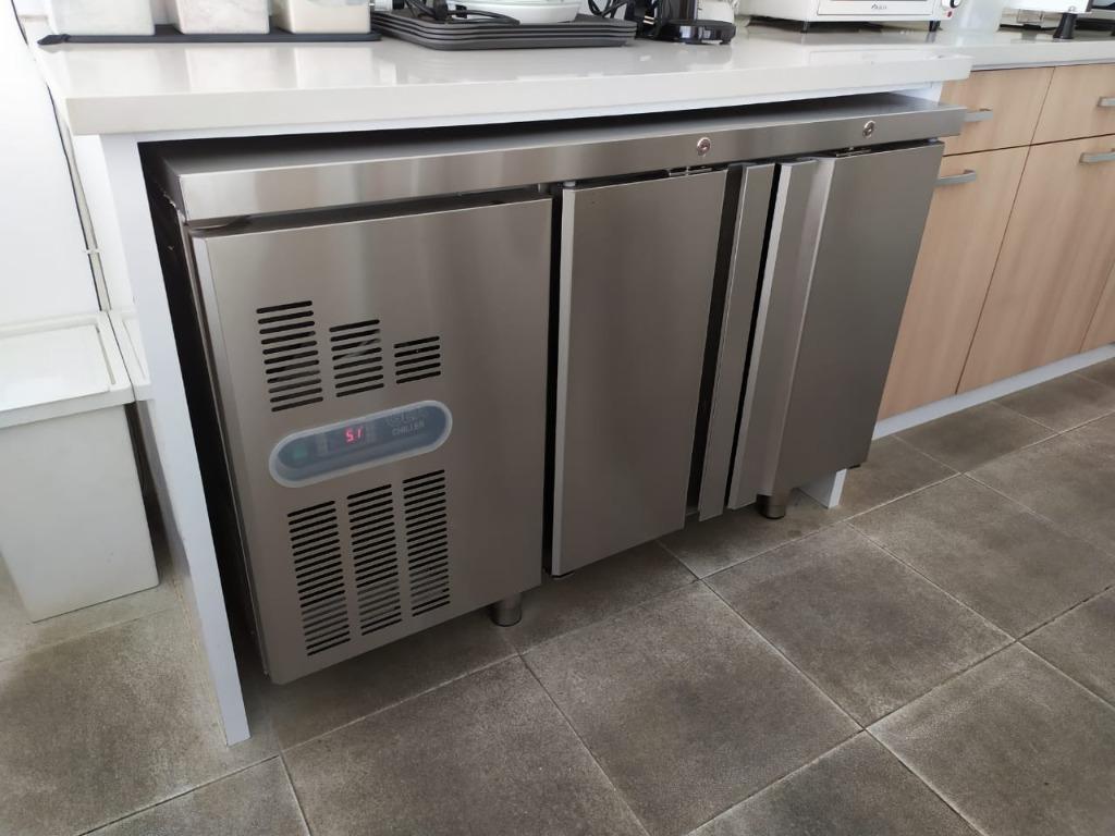 Under Counter Chiller - GEA, Kitchen & Appliances di Carousell