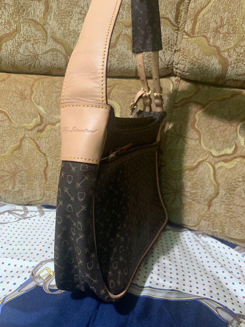 Why International, Luxury, Bags & Wallets on Carousell