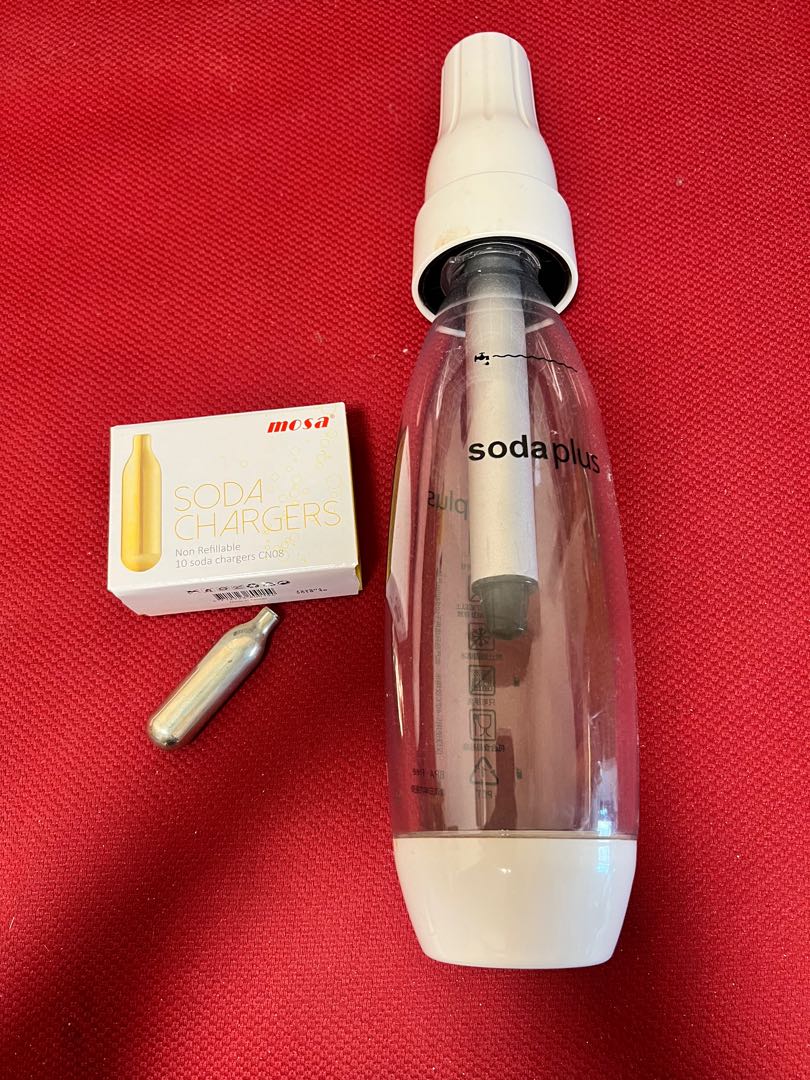 【贈10支鋼瓶-台灣製】sodaplus CO2 氣泡水機 蘇打水機 汽水機 舒打健康氣泡機, 家具及居家用品, 園藝, 水管和澆水裝置在旋轉拍賣