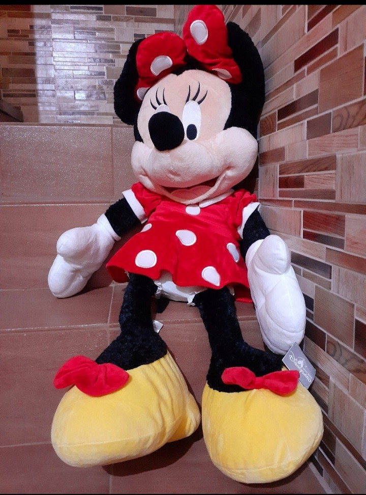 BIGGIE MINNIE MOUSE HONGKONG DISNEYLAND, Hobbies & Toys, Toys & Games ...