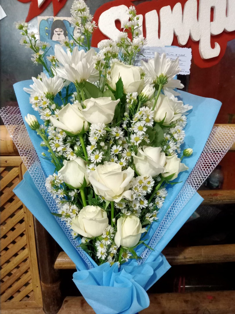 Buket bunga mawar asli dan segar.., Perkebunan di Carousell