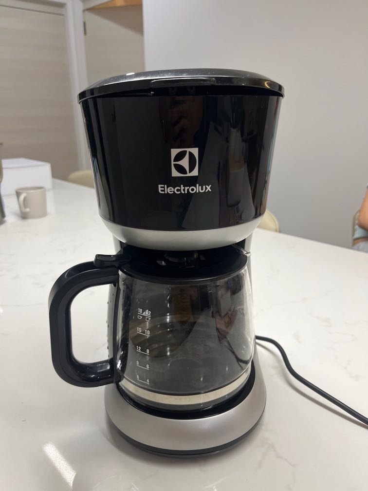 Electrolux coffee machine, TV & Home Appliances, Kitchen Appliances ...