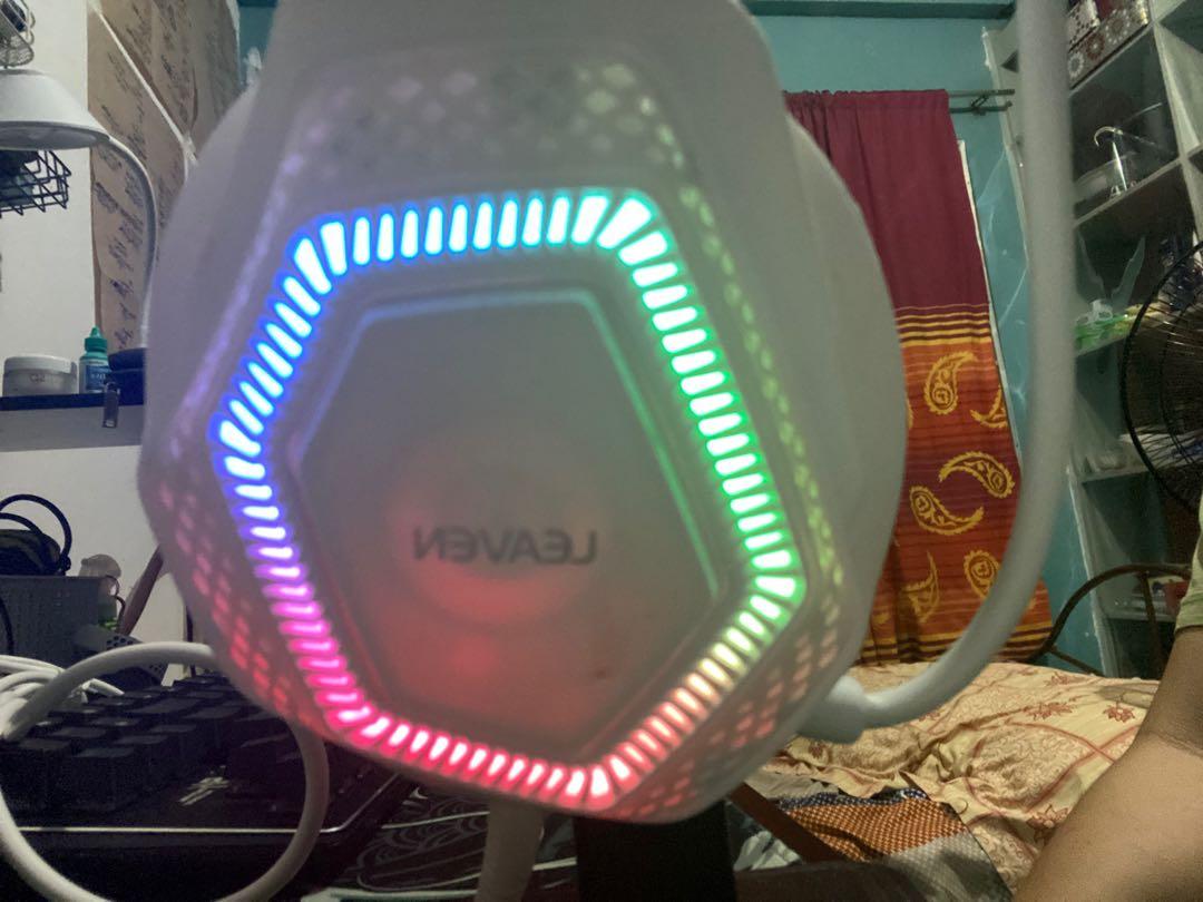 Leaven G70 with stand, Audio, Headphones & Headsets on Carousell