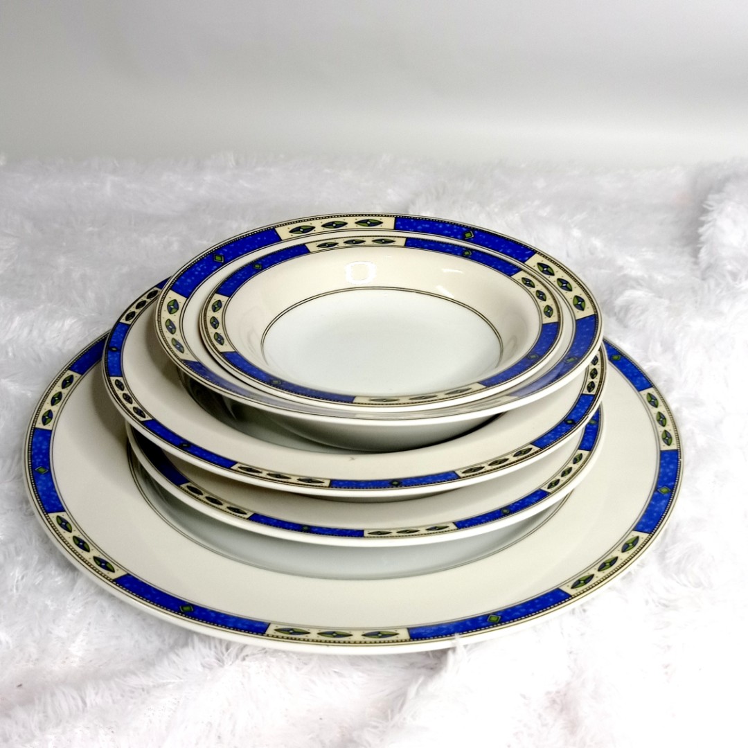 piring satu set (60 buah), Kitchen & Appliances di Carousell