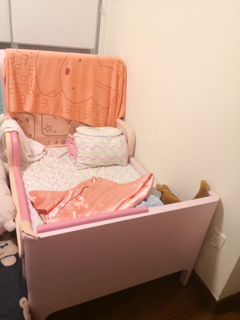 Pre-loved IKEA extendable pink bed, Furniture & Home Living, Furniture ...