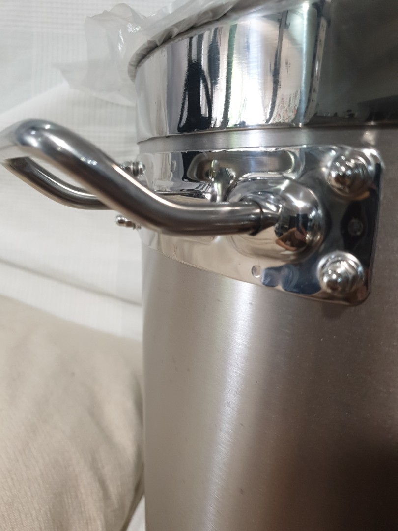 Tall Big Stainless steel cooking pot / stew pot, TV & Home Appliances ...