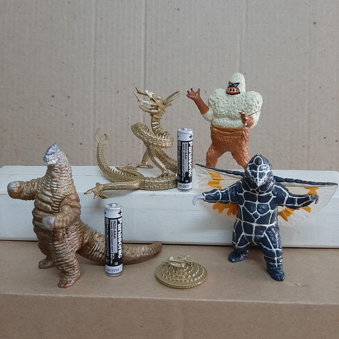 Ultraman HG Series Ultra Seven Dragon Nasu Red King Dorako Draco Gigas ...