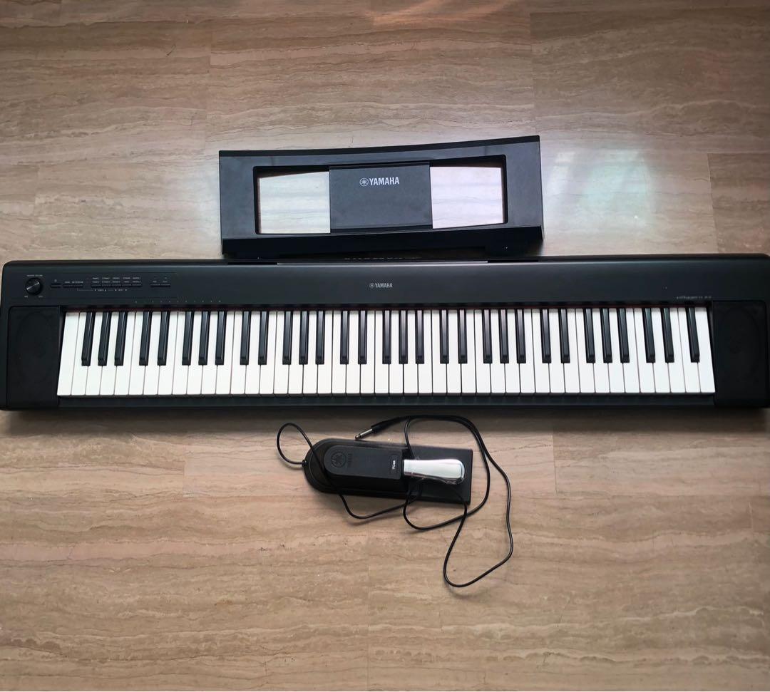 Yamaha Keyboard Piaggero NP32, Hobbies & Toys, Music & Media, Musical ...