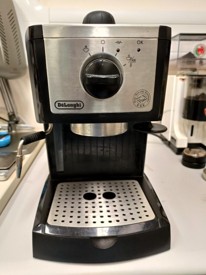 [新手入門」 Delonghi EC155 咖啡機 espresso 已開底 無壓filter 連大量配件, 家庭電器, 廚房電器, 咖啡機及 ...