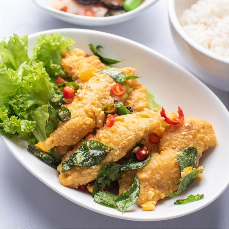 Frozen ★ Salted Egg Fish Fillet / 400g / 2-3 pax, Food & Drinks ...