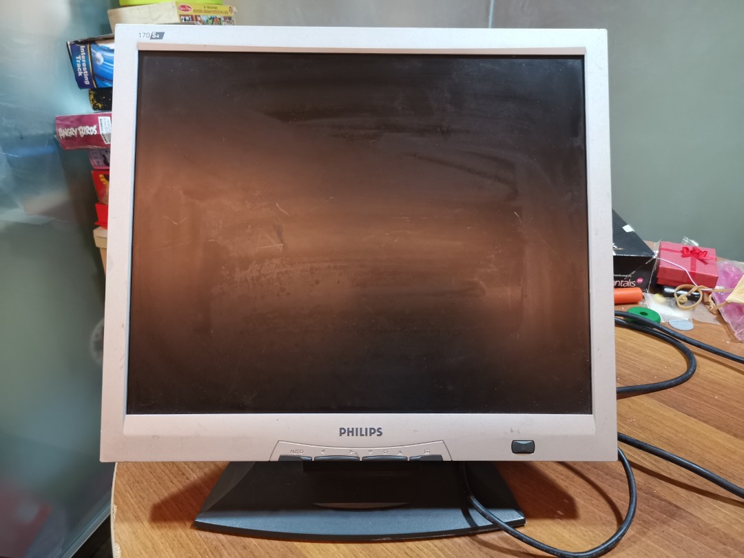 飛利浦 Philips 170S4 17 Inch LCD Monitor, 電腦＆科技, 電腦周邊及配件, 電子屏幕 - Carousell