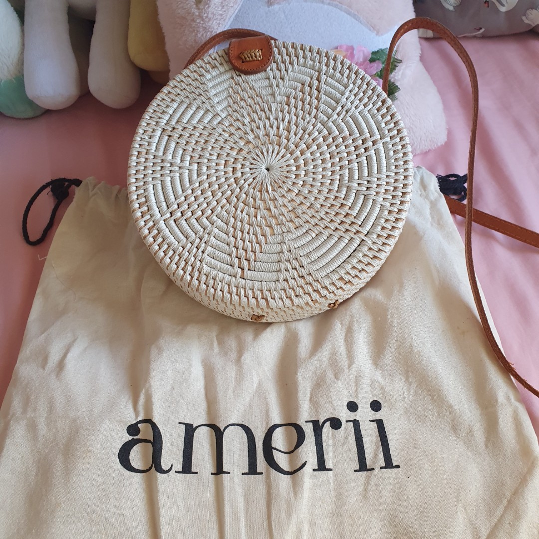 Amari native beach shoulder bag, Women's Fashion, Bags & Wallets, Beach ...