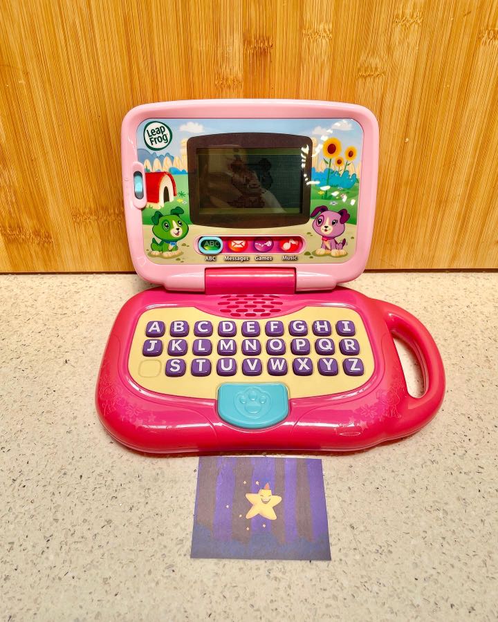 Leapfrog laptop, Bayi & Anak, Mainan & Baby Walker di Carousell