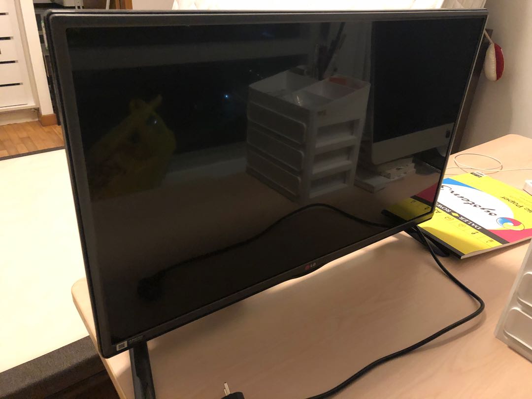 Lg 30inch, TV & Home Appliances, TV & Entertainment, TV on Carousell