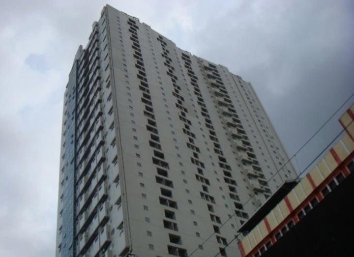 Malate Manila Condo Unit at Victoria de Manila 1 40sqm., Property, For ...