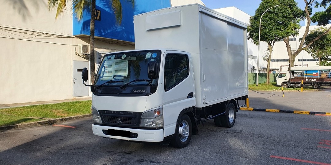 Mitsubishi Heavy Duty 10Ft Lorry For Rent, Cars, Commercial Vehicles ...