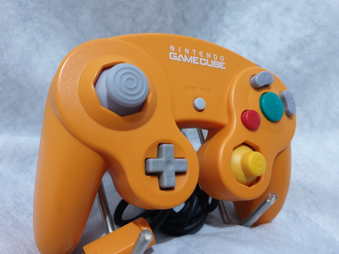 Nintendo GameCube original Controller, Video Gaming, Gaming Accessories ...