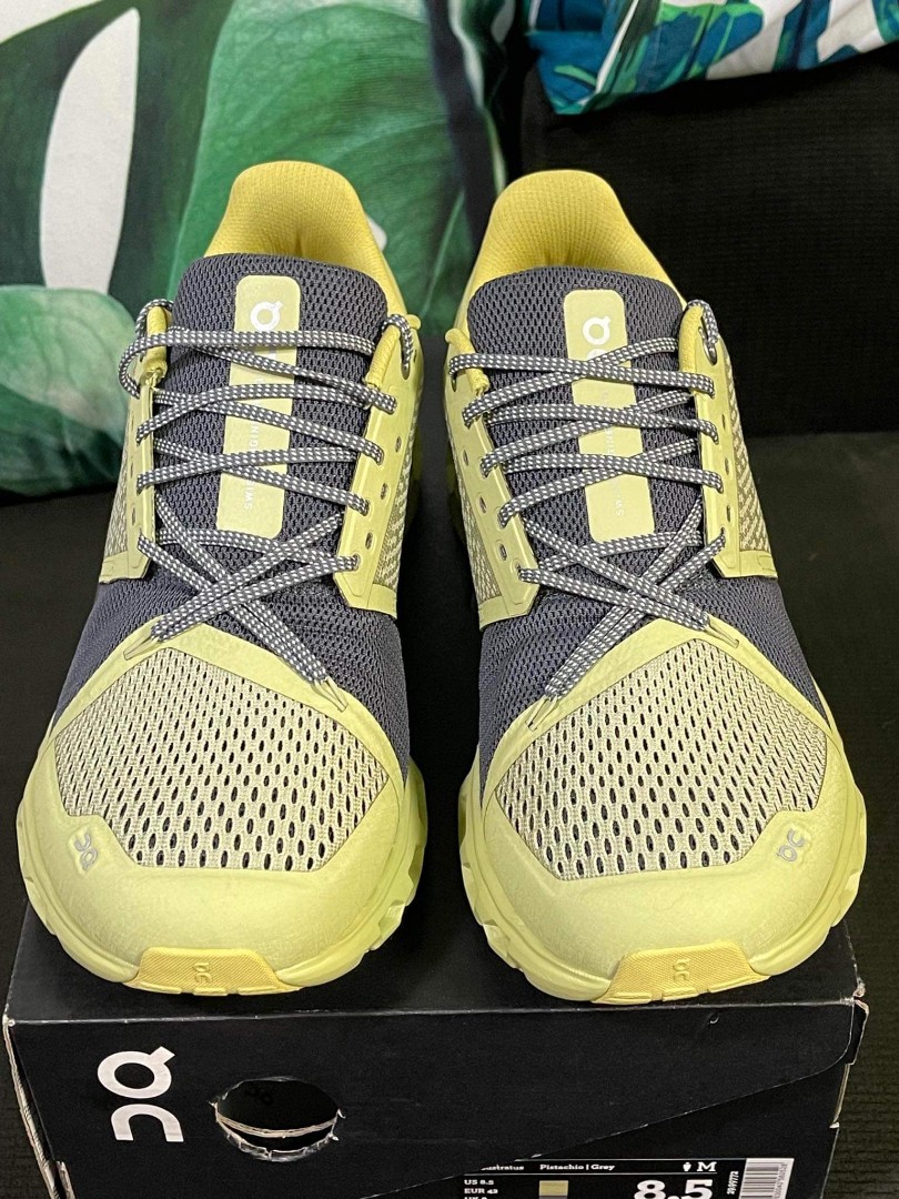 STOCK CLEARANCE: ON CLOUD STRATUS, Men's Fashion, Footwear, Sneakers on ...