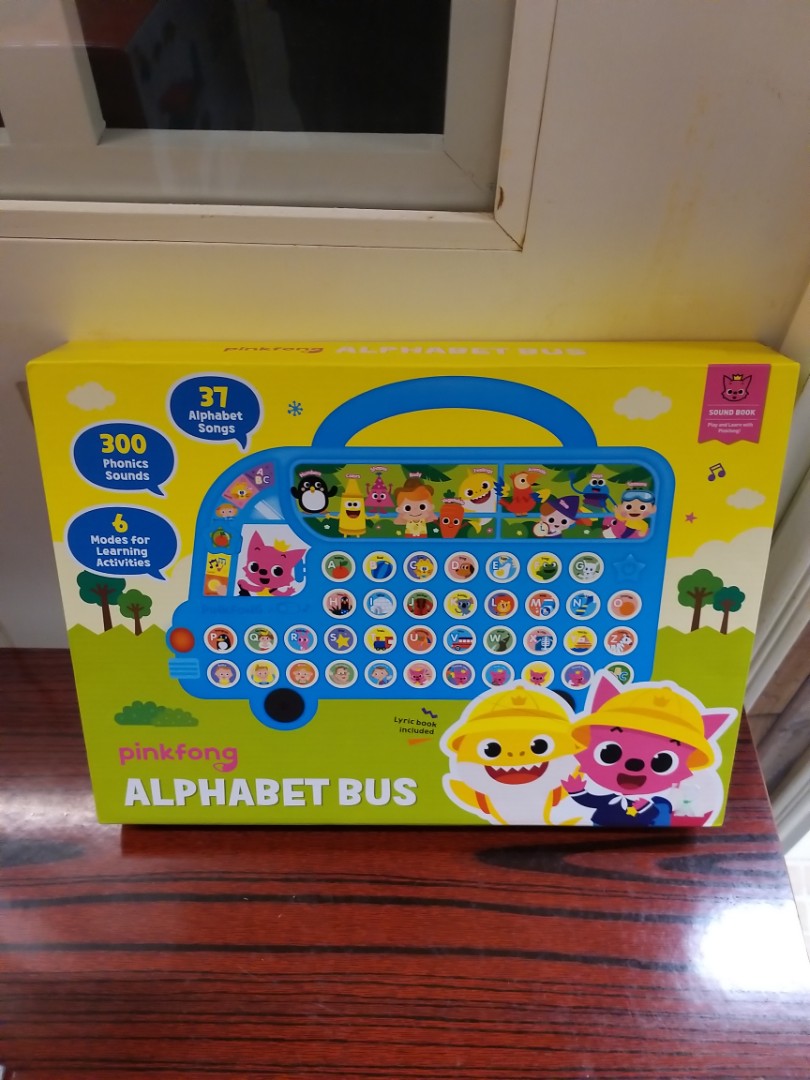 全新 pinkfong alphabet bus, 兒童＆孕婦用品, 嬰兒玩具 on Carousell