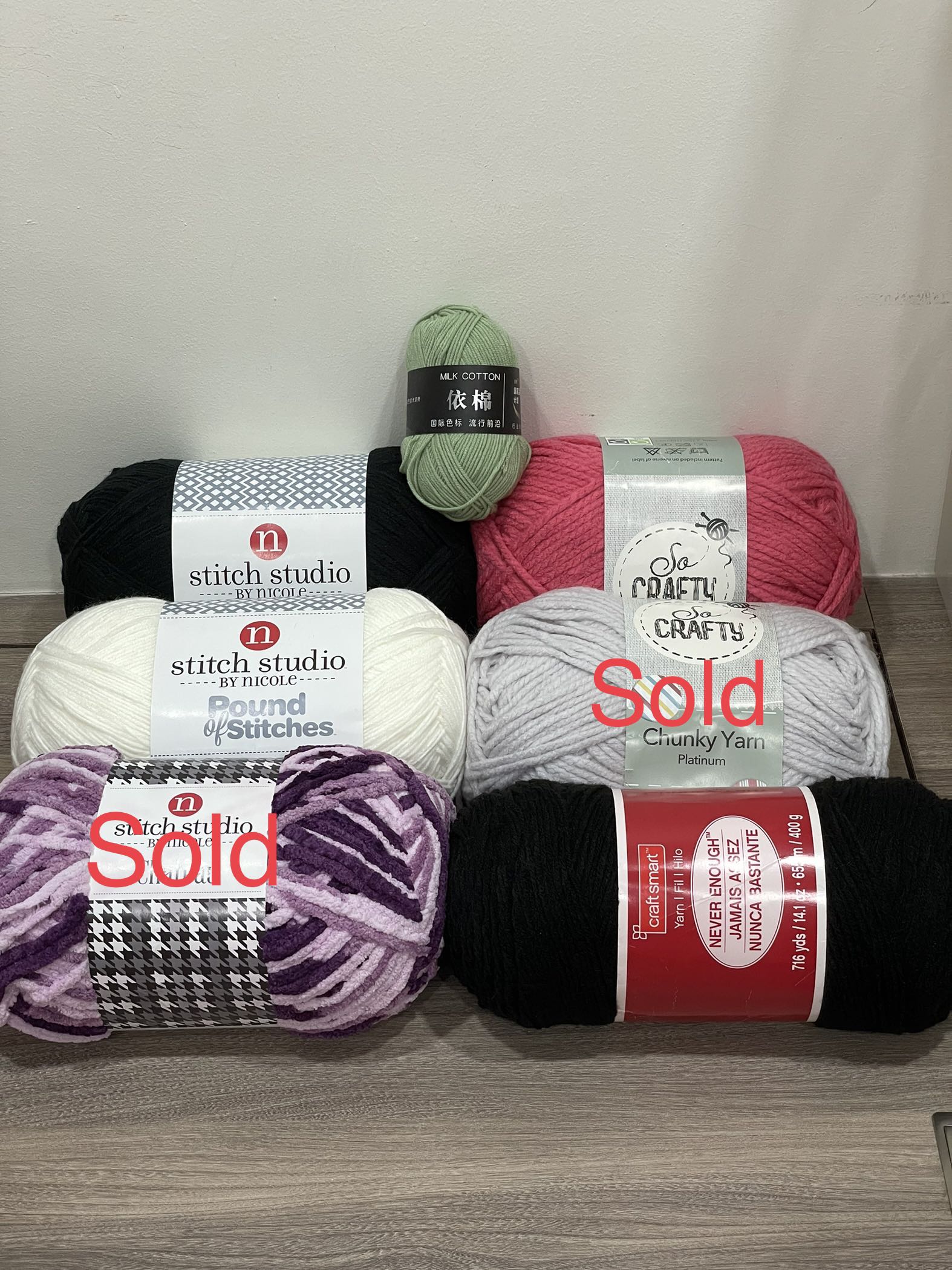 Rare Mega Yarn. 300-450g., Hobbies & Toys, Stationery & Craft, Craft ...